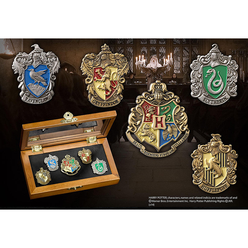 REPLICA HARRY POTTER PIN COLLECTION HOGWARTS HOUSES - beställ REPLICA ...